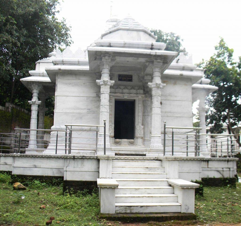 Parasnath Temple, Giridih, Jharkhand - Bharat Temples